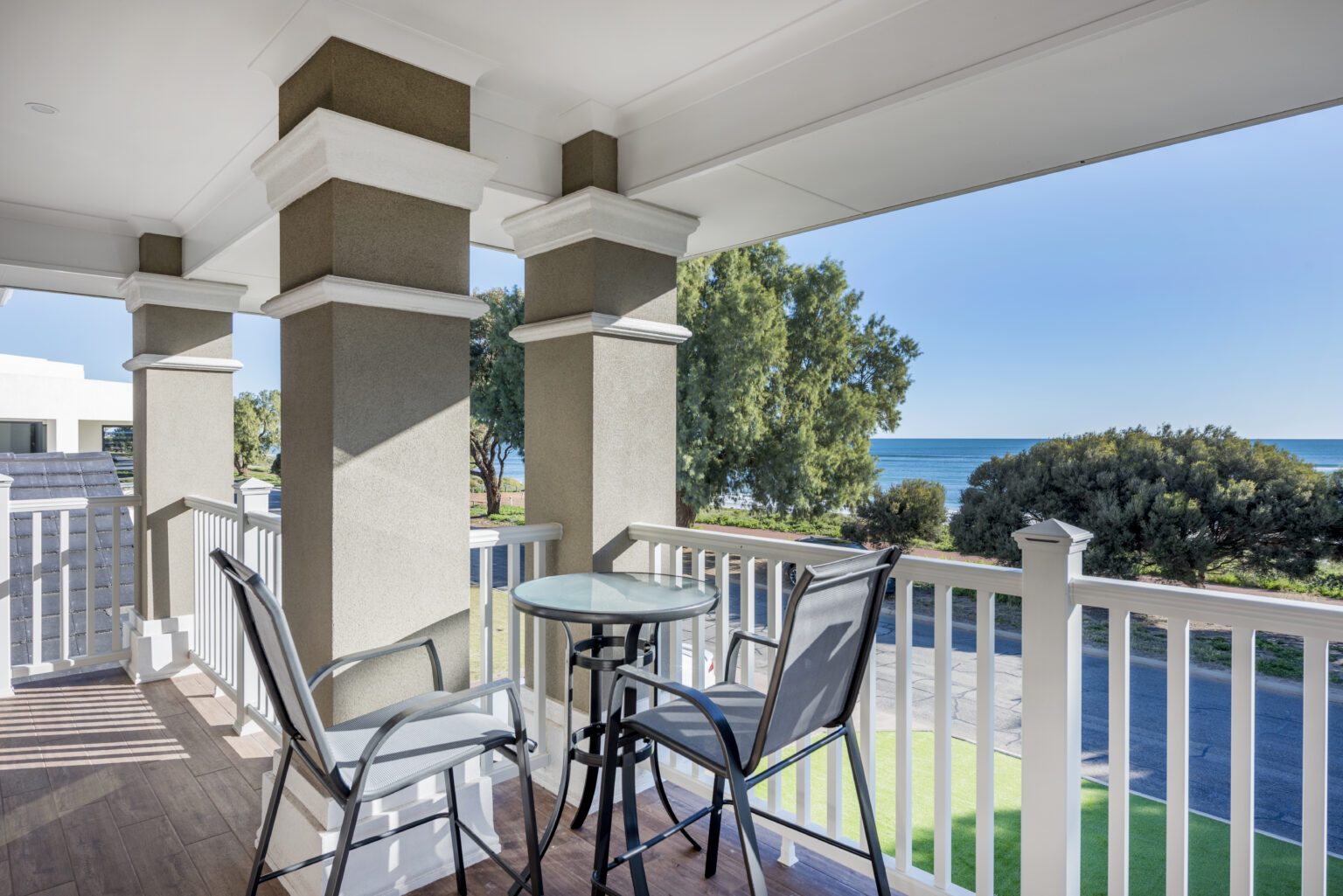 What’s the Difference Between Deck vs Patio vs Verandah? - Trex Protect ...